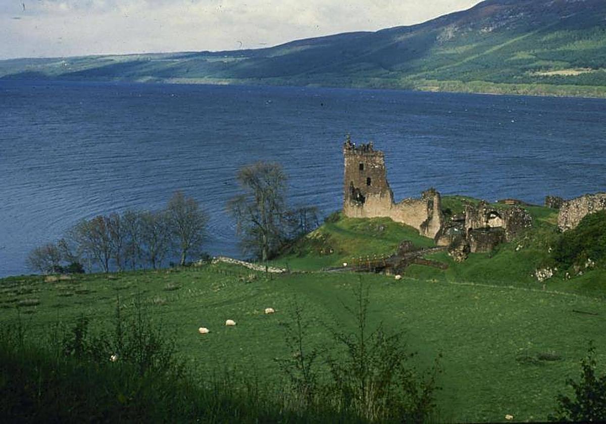 Emprenden en Escocia la mayor operación de búsqueda del monstruo del lago Ness | Diario Sur